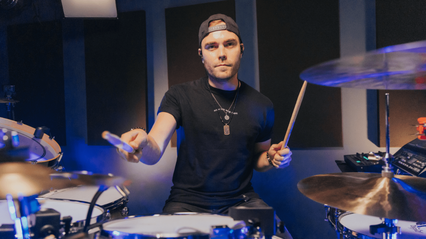 5 Tips For Drummers Who Want To Go Pro - Drumeo Beat